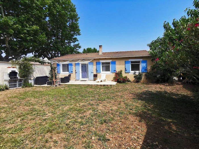 Maison 5 pièces à louer à Est, Rochefort-du-Gard