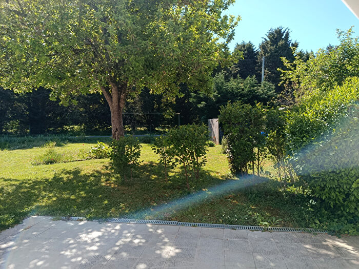 Nérondes : Maison 4 pièces à vendre