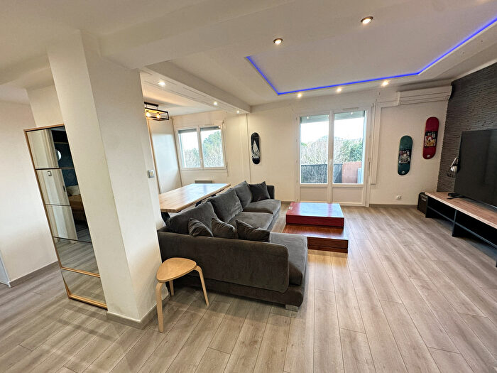 Appartement 4 pièces à vendre à Nîmes, Carmes