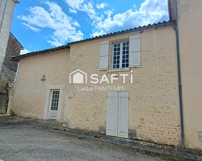 Maison 3 pièces à Bouillé-Courdault, à vendre