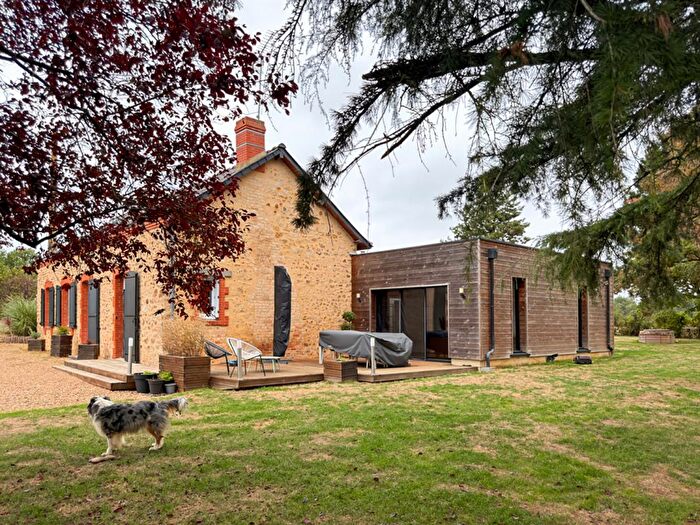 Maison 8 pièces à vendre - Sablé-sur-Sarthe, Général Leclerc, Route de Brûlon, Gastines