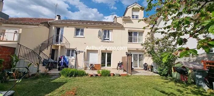 Maison 9 pièces à Boissy-Saint-Léger, Bois Clary, à vendre