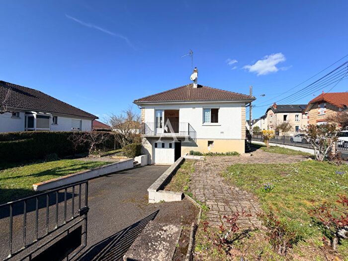 Maison à vendre - Bourges - 4 pièces - 2 chambres