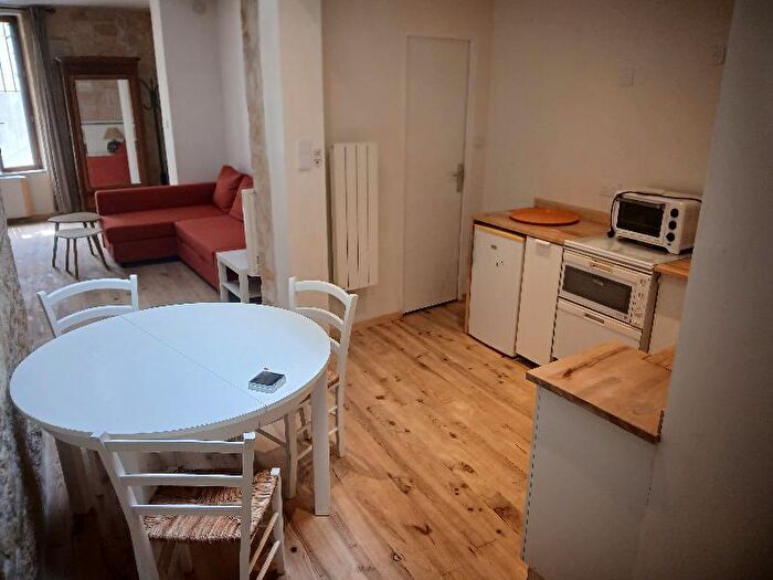 Appartement 2 pièces à Bordeaux, Saint-Christoly, à louer