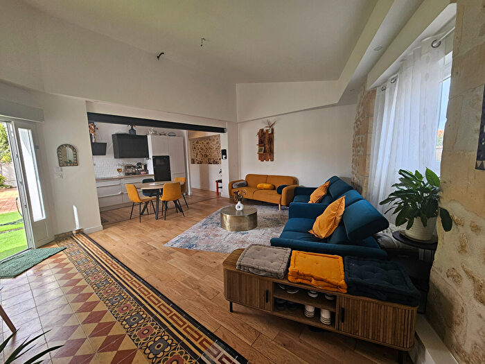 Maison à vendre - Échillais - 4 pièces - 3 chambres