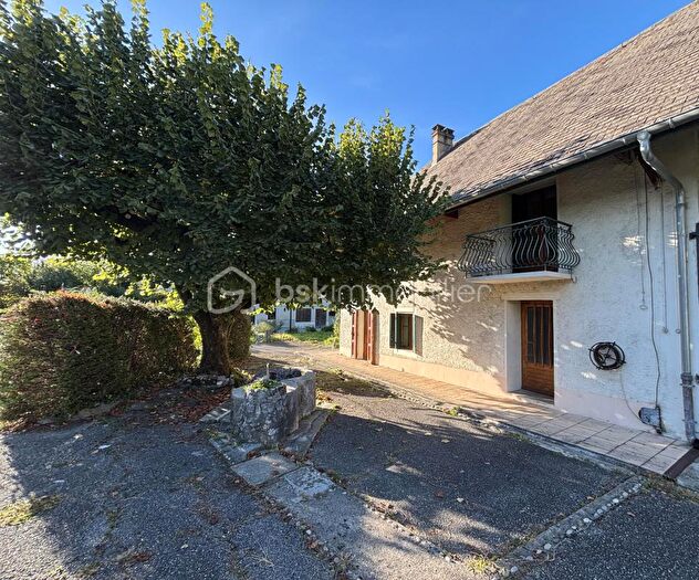 Maison à vendre - Aix-les-Bains, Est - 8 pièces - 4 chambres
