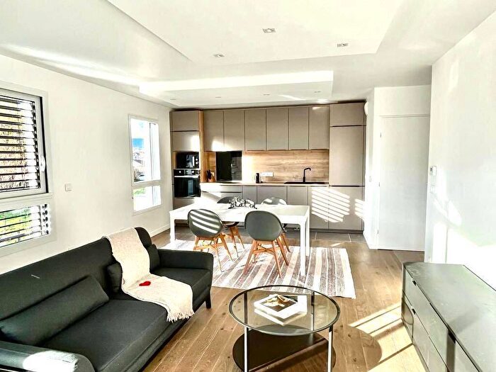 Centre, Divonne-les-Bains - Appartement 3 pièces à louer