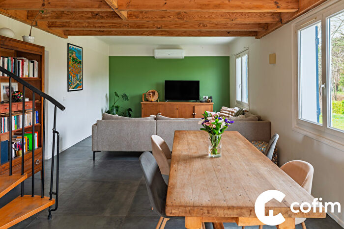 Maison à vendre - Saint-Pierre-dIrube - 4 pièces - 3 chambres