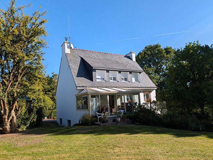 Maison 7 pièces à vendre à Gourin