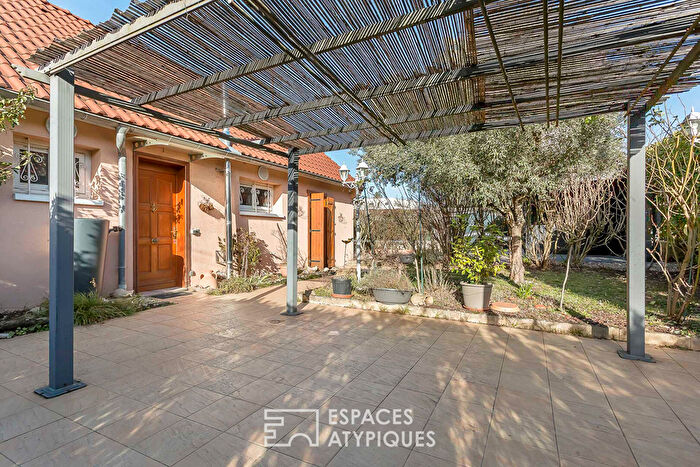 Maison à vendre - Caluire-et-Cuire, Montessuy - 5 pièces - 3 chambres