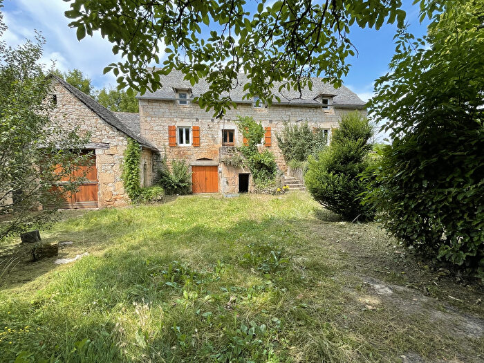 Maison à louer - Rodelle - 3 pièces - 2 chambres