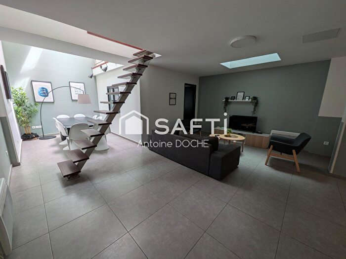 Appartement 5 pièces à vendre à Lille, Wazemmes