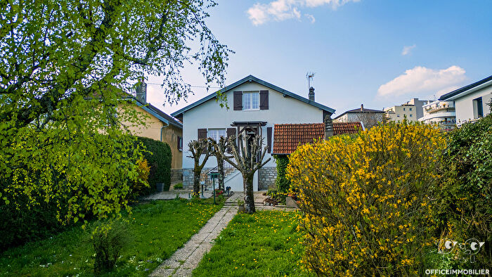 Maison à vendre - Besançon, Palente, Orchamps, Saragosse, Vaîtes - 4 pièces - 2 chambres