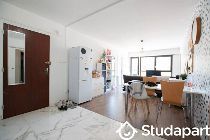 Appartement à louer - Bondonville-Scarpone-Libération, Nancy - 1 pièce - 1 chambre