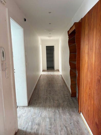 Sainte Marie-Hessellach, Freyming-Merlebach : Appartement 5 pièces à louer