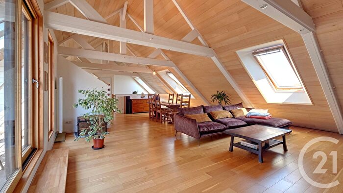Noyalo : Appartement 6 pièces à vendre