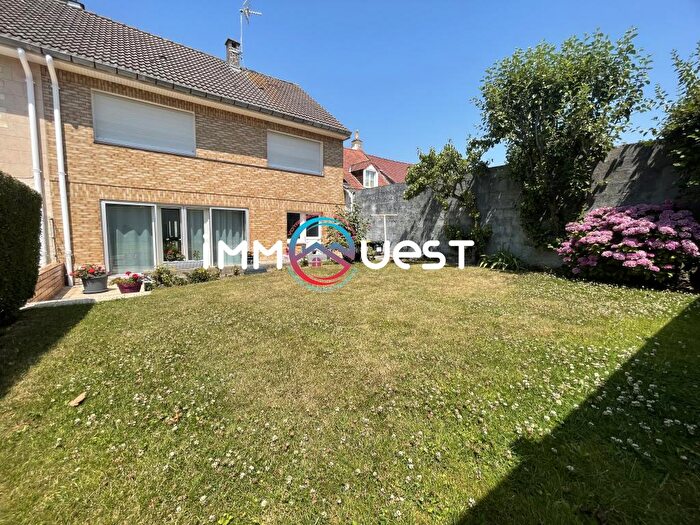 Maison 6 pièces à Guînes, à vendre