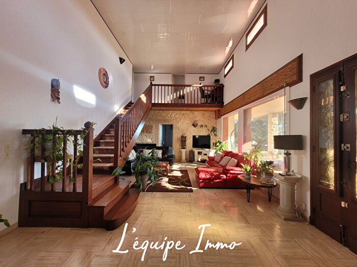 Maison à vendre - Fleurance - 8 pièces - 5 chambres