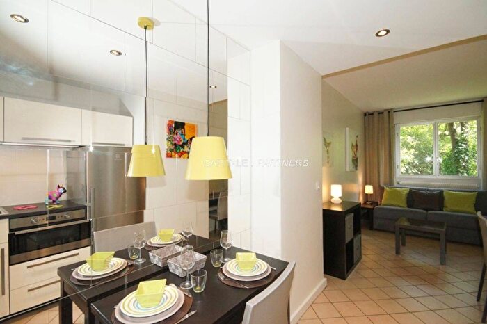 La Plaine des Sablons, Neuilly-sur-Seine : Appartement 1 pièce à louer
