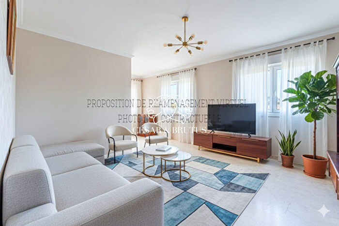 Appartement à vendre - Vénissieux, Léo Lagrange, Louis Pergaud - 4 pièces - 3 chambres