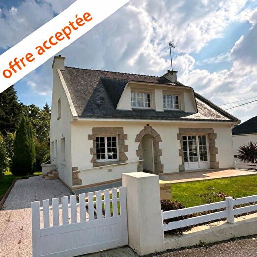 Maison à vendre - Locminé - 7 pièces - 4 chambres