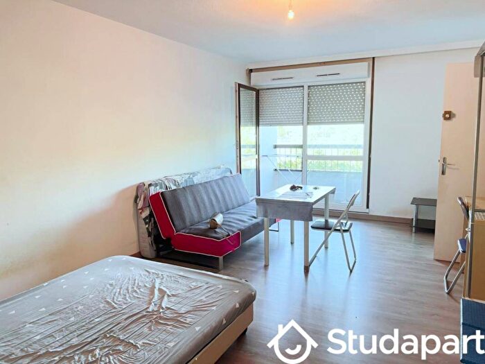 Appartement à louer - Saige Sud, Pessac - 1 pièce - 3 chambres