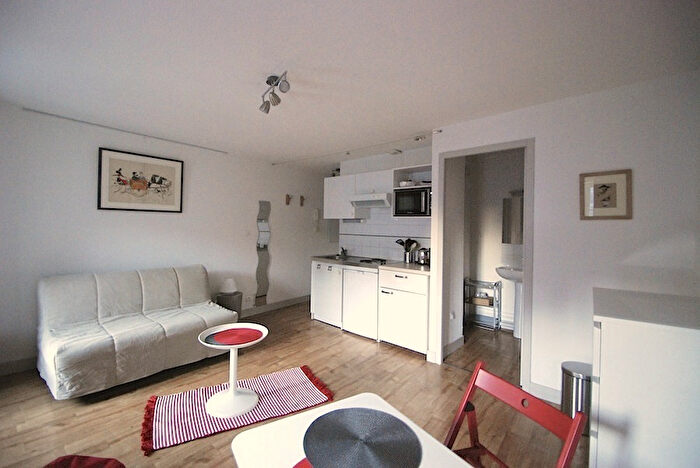 Appartement 1 pièce à Bordeaux, Victor Hugo, à louer