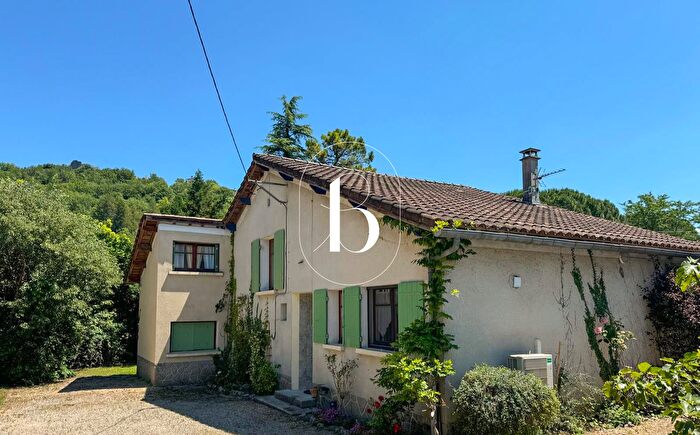 Maison à vendre - Vallon-Pont-dArc - 7 pièces - 3 chambres