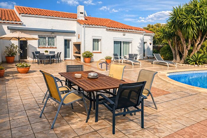 Maison à vendre - Saint-Laurent-de-la-Salanque - 4 pièces - 3 chambres