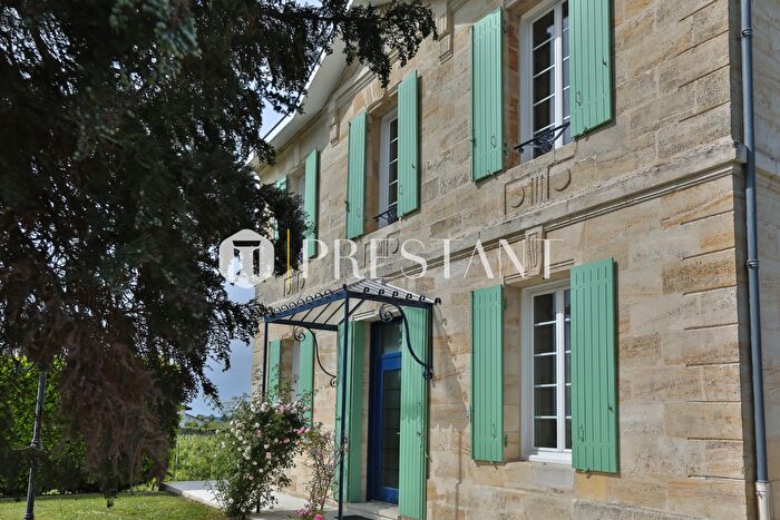 Maison à vendre - Néac - 9 pièces - 6 chambres