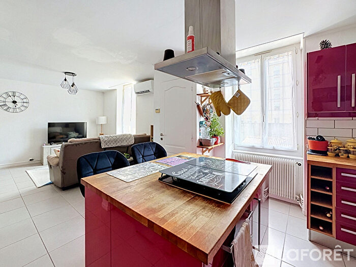 Appartement 4 pièces à vendre à Bourgoin-Jallieu