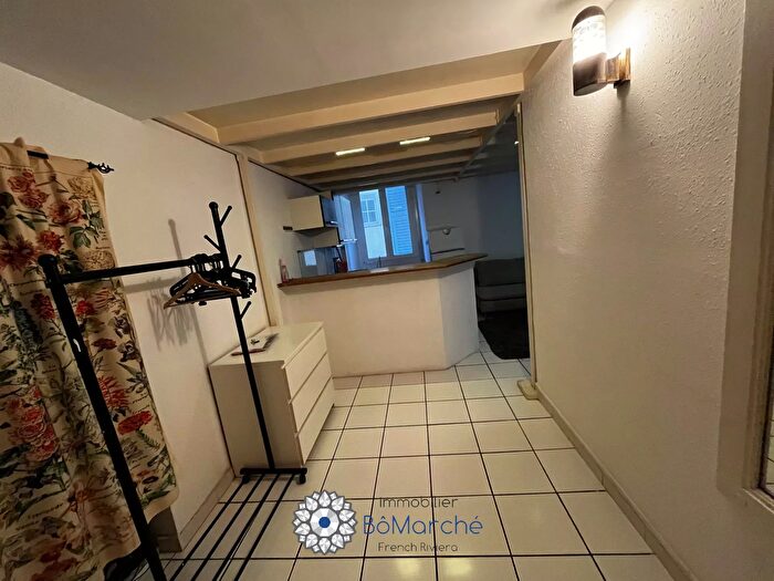 Appartement 2 pièces à louer à Nice, Vieux Nice