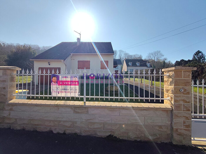 Maison à vendre - Beaumont-sur-Oise - 4 pièces - 2 chambres