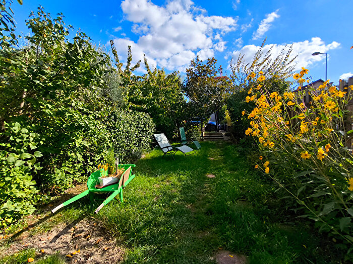 Maison à vendre - Nanterre, Mont Valérien - 5 pièces - 4 chambres
