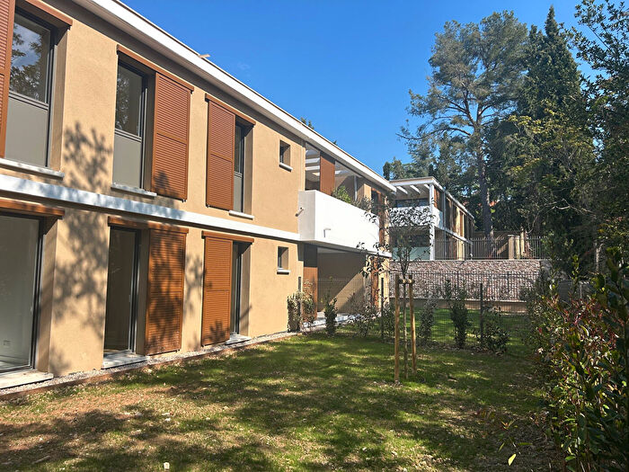 Appartement à vendre - Aix-en-Provence - 4 pièces - 3 chambres