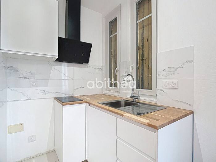 Appartement à louer - Saint-Maur-des-Fossés, La Varenne - 2 pièces - 1 chambre