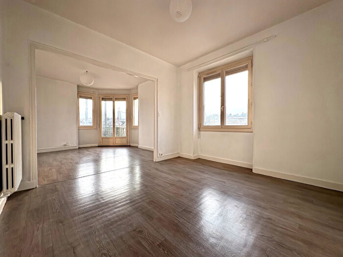 Appartement à louer - Brive-la-Gaillarde, Chapélies, Garenne Verte, Lacan, Migoule - 3 pièces - 2 chambres