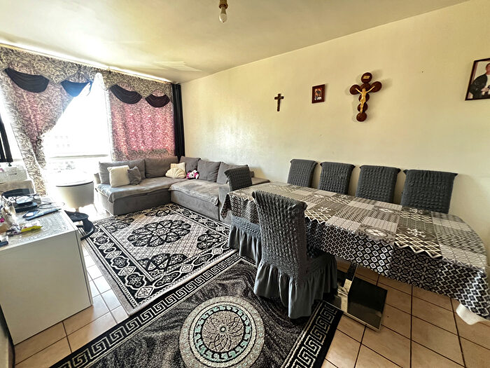 Appartement à vendre - Toulon, Barbès - 4 pièces - 3 chambres