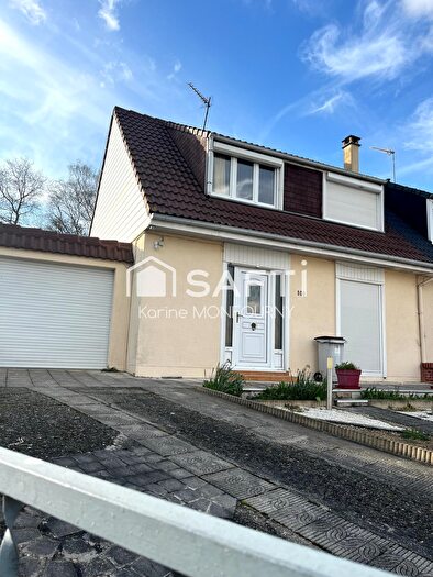 Maison à vendre - Saint-Quentin, Vermandois - 4 pièces - 3 chambres