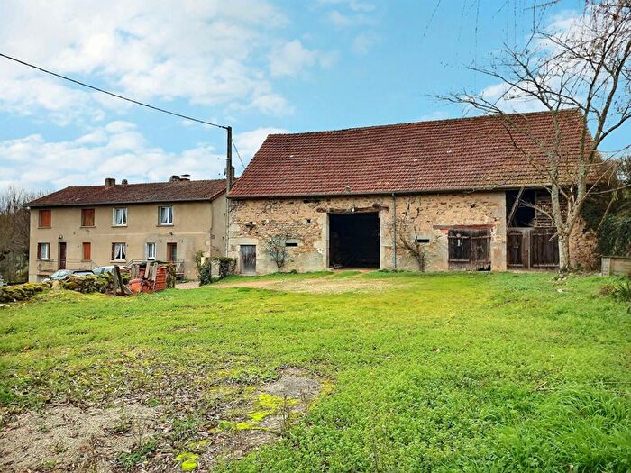 Maison à vendre - Saint-Germain-des-Champs - 10 pièces - 8 chambres