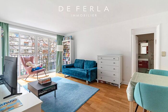 Appartement à vendre - Paris e , Pernety - 3 pièces - 2 chambres