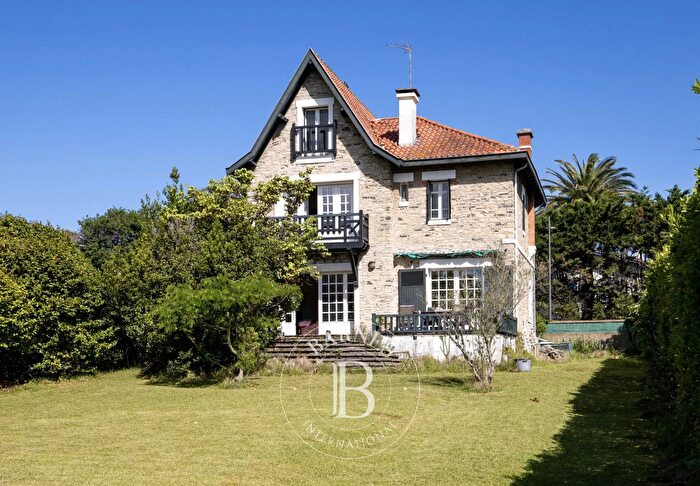 Anglet, Chambre dAmour : Maison 7 pièces à vendre