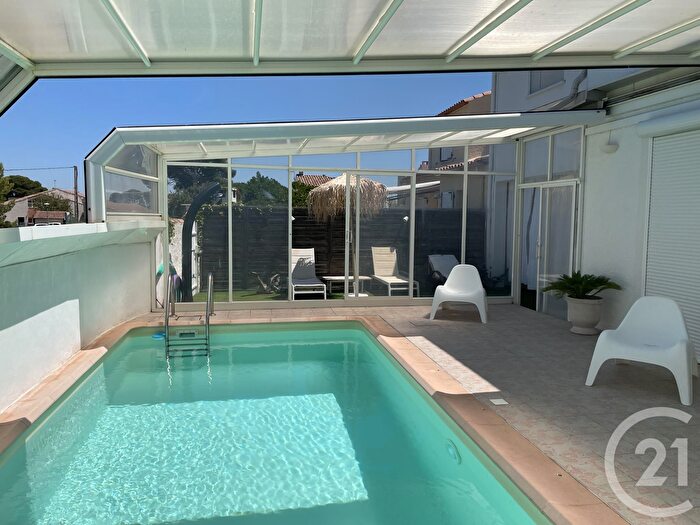 Maison à louer - Frontignan, La Ville - 6 pièces - 5 chambres