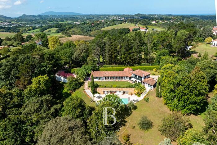 Maison 9 pièces à vendre - Ciboure