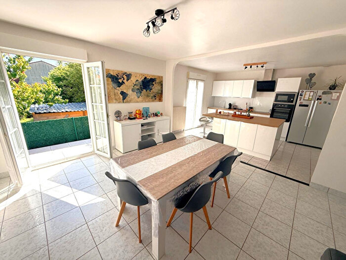 Sainte-Marie-aux-Chênes - Maison 5 pièces à vendre