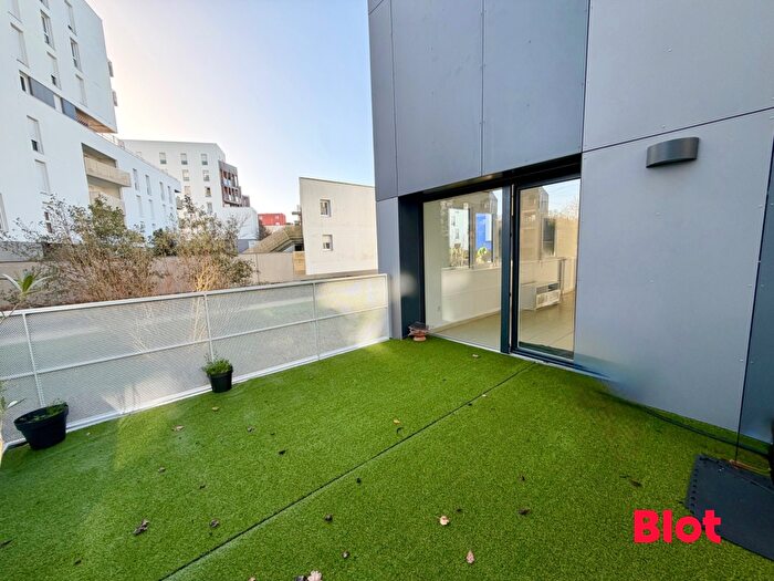 Appartement à vendre - Quartiers Nord-Ouest, Beauregard, La Lande du Breil - 4 pièces - 3 chambres