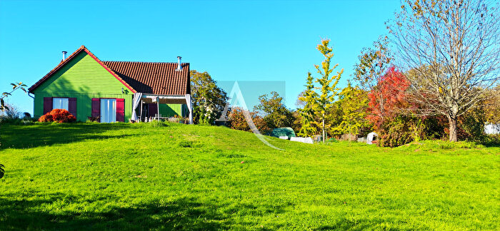 Maison à vendre - Blanquefort-sur-Briolance - 5 pièces - 3 chambres