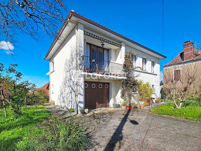 Maison 5 pièces à postalCode, à vendre