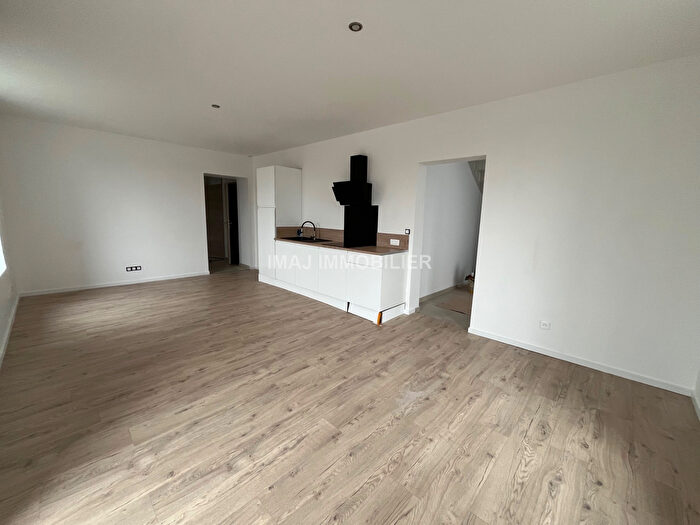 Maison à louer - Épinal, Ouest - 5 pièces - 4 chambres