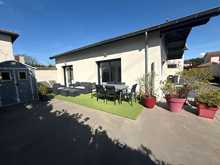 Maison 4 pièces à vendre à Collonges-au-Mont-dOr